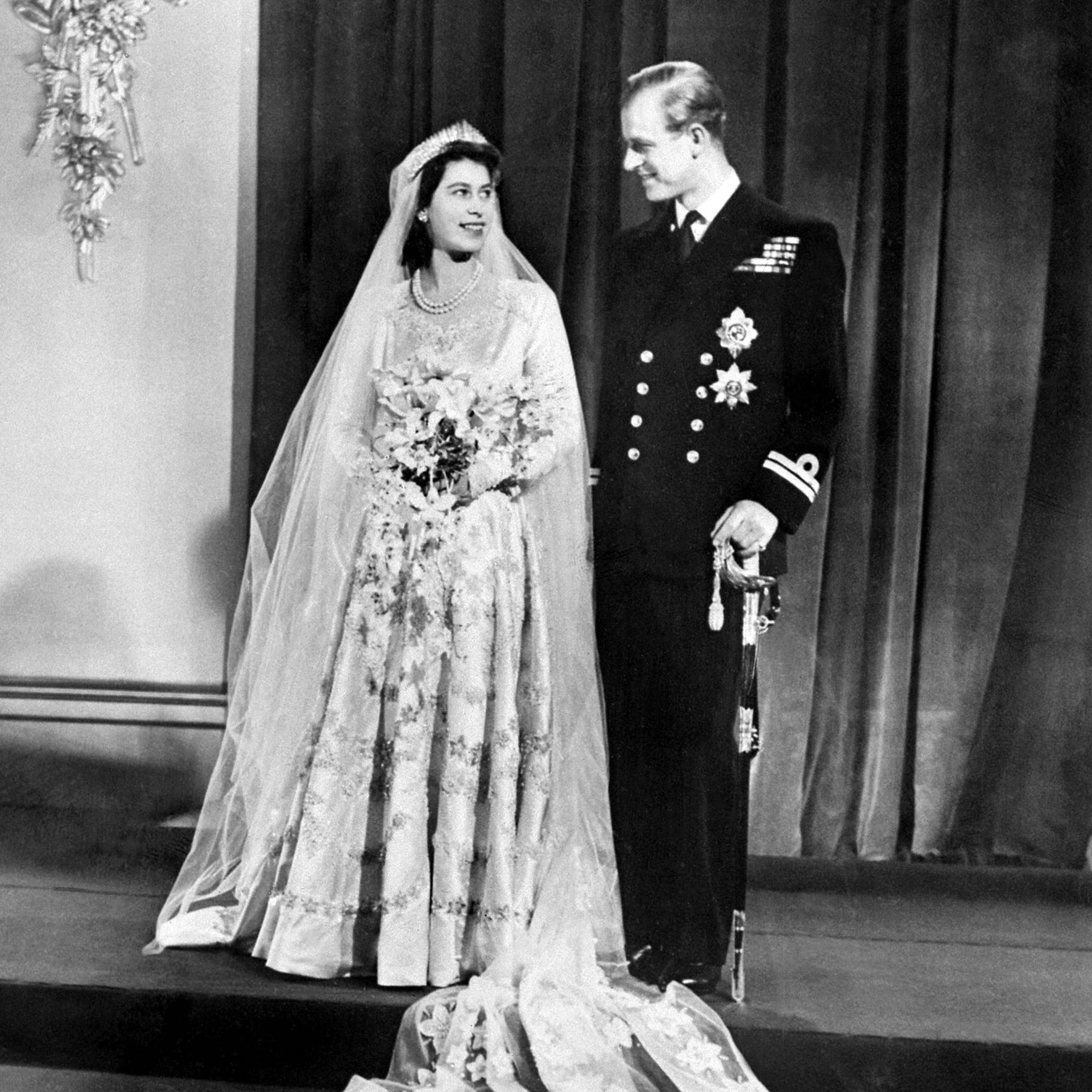 TOP 10: Vestidos De Novia De La Realeza Más Icónicos – Situary